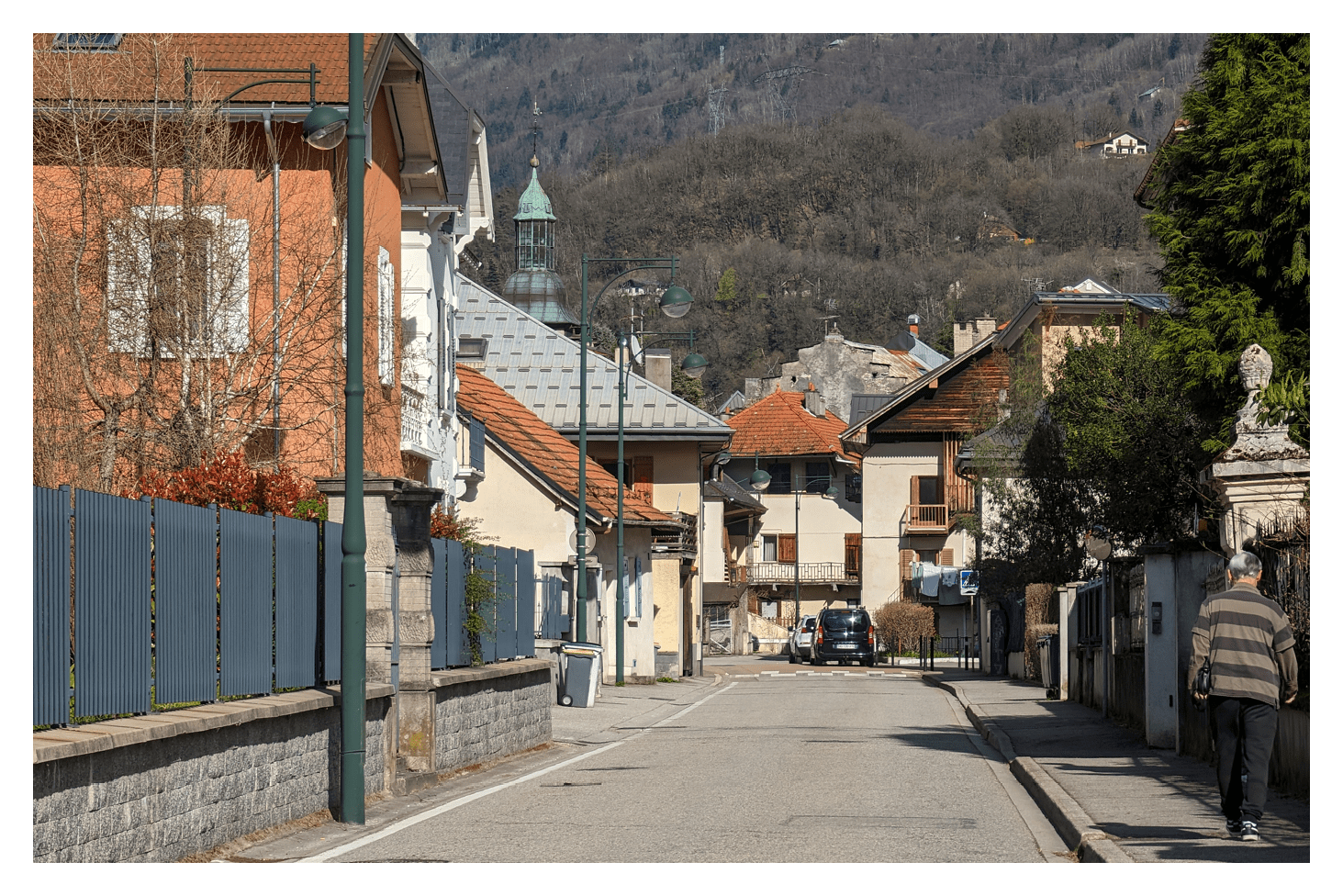 Sens unique - Rue Suarez et chemin des Galibouds - Ville d'Albertville